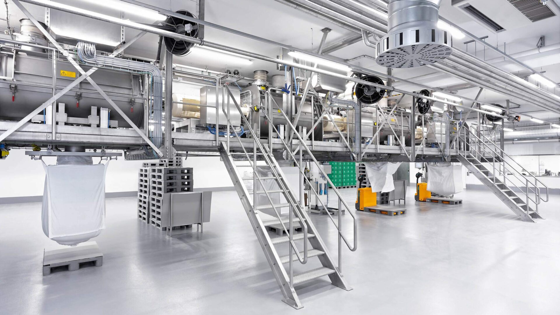Big bag handling: filling and discharge systems - Daxner GmbH